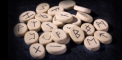 Les Runes en voyance